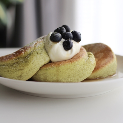 Matcha Souffle Pancakes – INDY ASSA